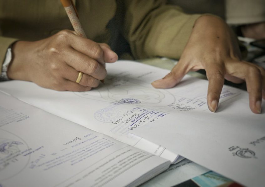 Sailing - How to cross borders on a sailboat | followtheboat